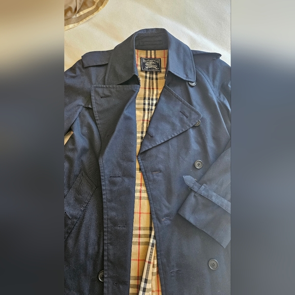 Burberry | Jackets & Coats | Burberry Drip | Poshmark